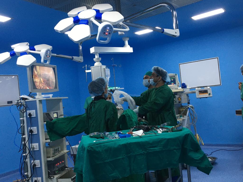 Modular OT complex with AHU